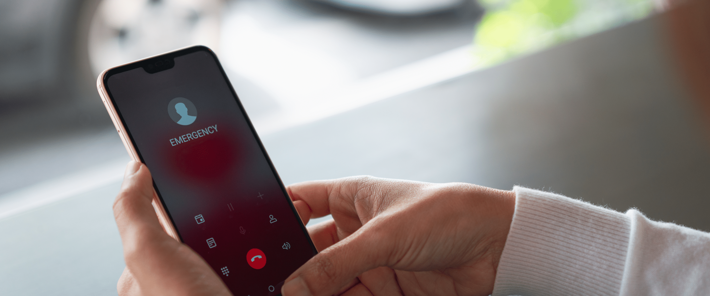 An Emergency Phone Matters for your Child: Here's Why