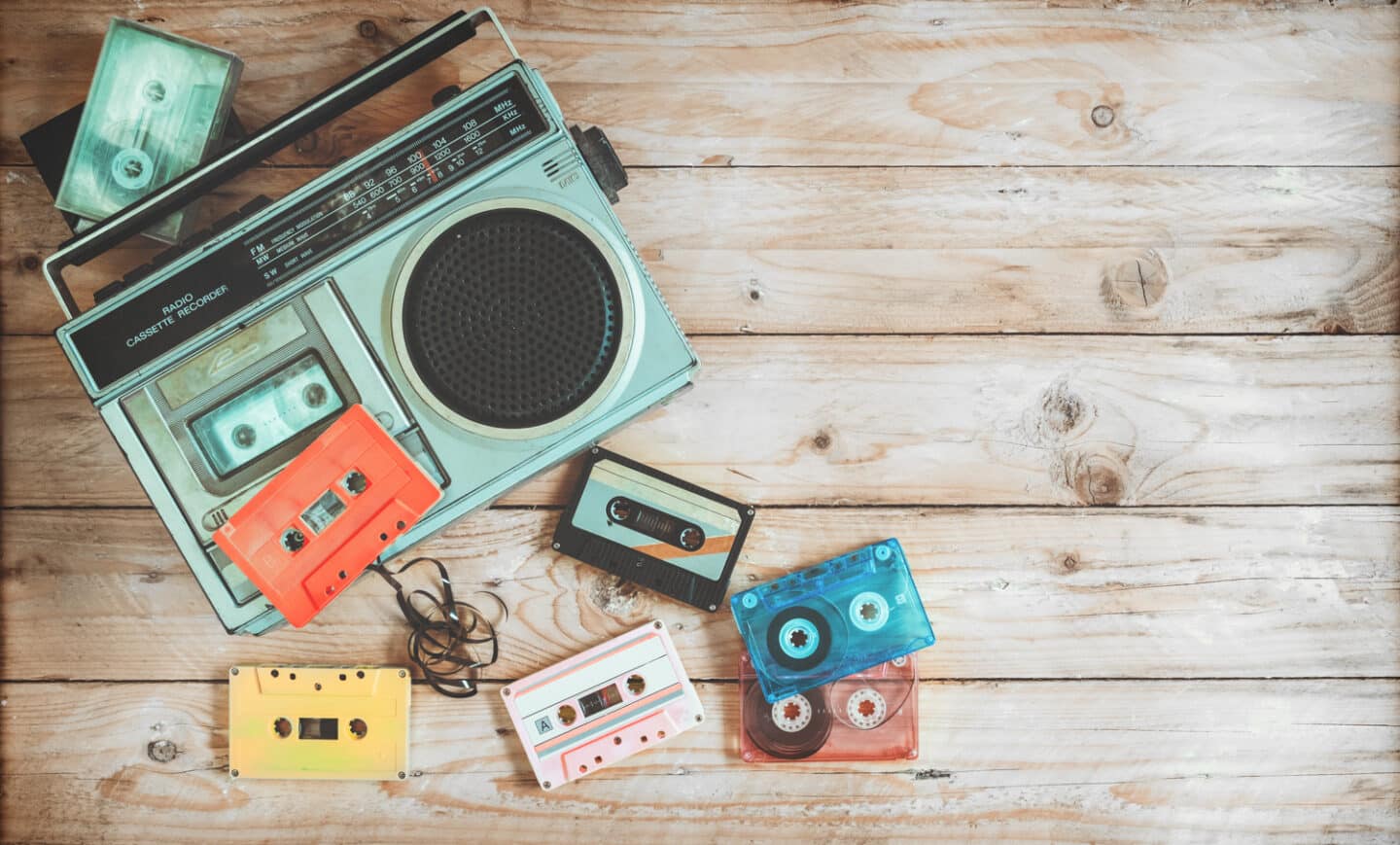 How Does Music Bring People Together? Happy Effects of Jamming Out