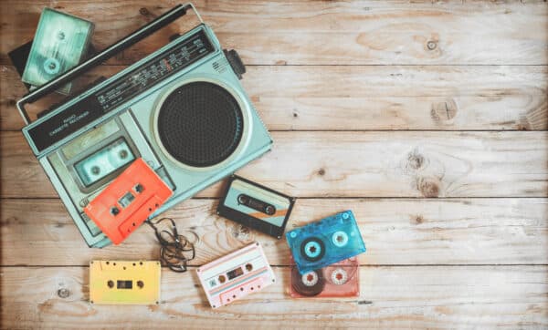 How Does Music Bring People Together? Happy Effects of Jamming Out